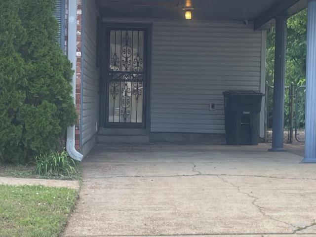 1150 finch dr