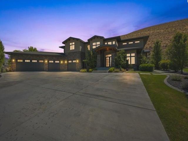 1150 Halter Ct, Richland, WA 99352