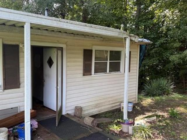 1150 Hardin Rd, Dallas, NC 28034