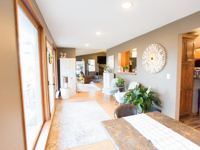 1150 Highway 7 SW