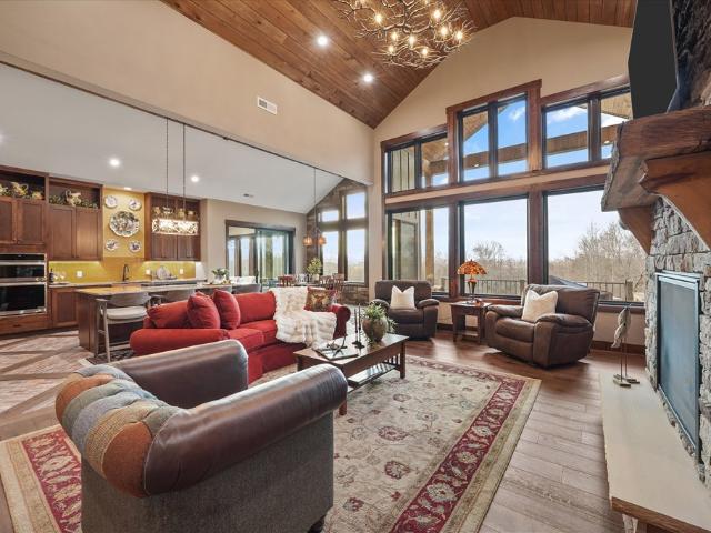 1150 Hillendale Rd