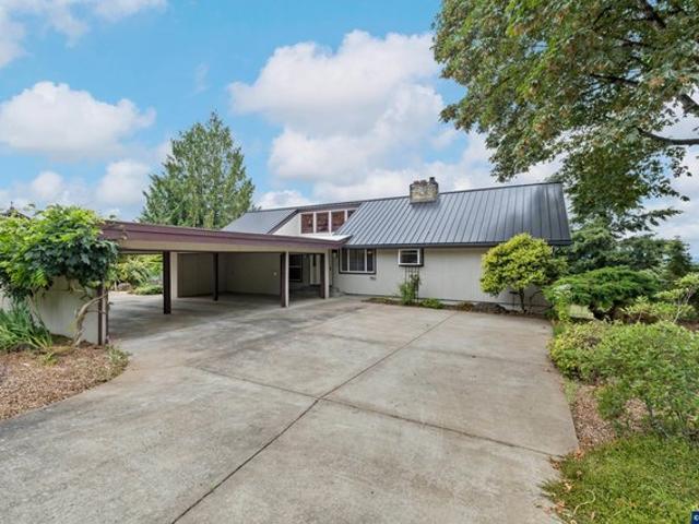 1150 Linnwood Dr NE, Albany, OR 97322