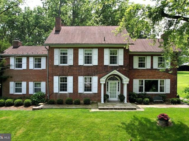 1150 Linden Hall Rd, Boalsburg, PA 16827