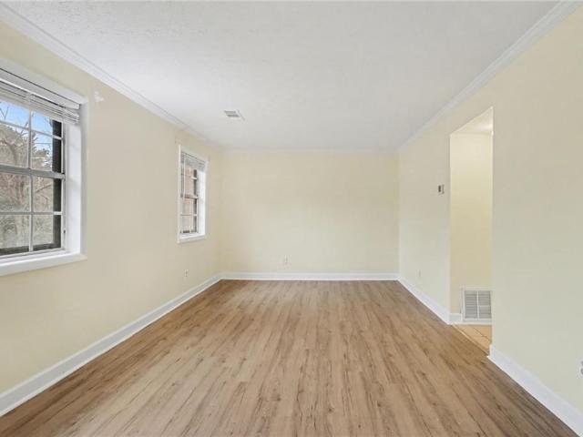 1150 Rankin St, Unit 8Q, Stone Mountain, GA 30083 | MLS #7733 | Compass