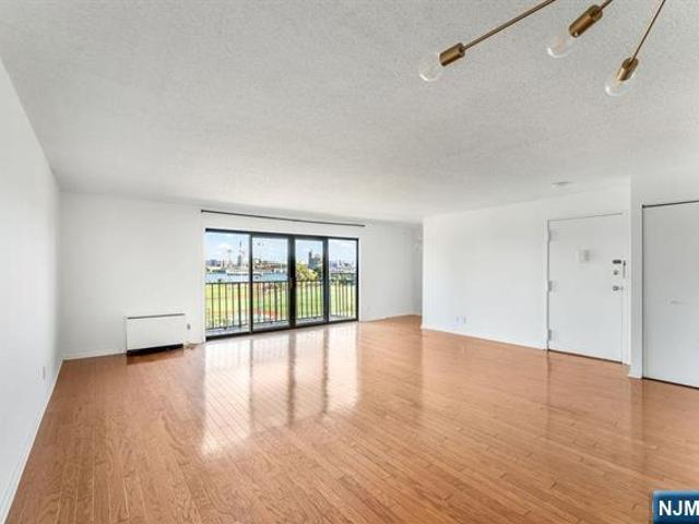 1150 River Road # 4F