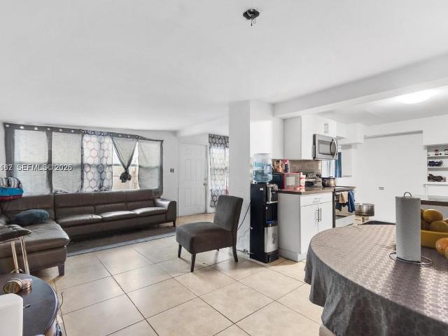1150 SW 24th Ave, Fort Lauderdale, FL 33312 | MLS #A11961