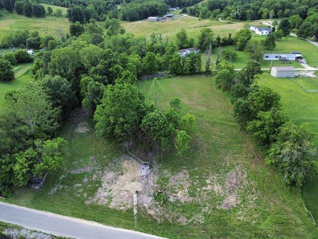 1150 Trumbo Rd, Olive Hill, KY 41164