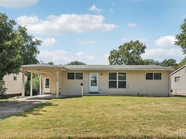 1150 Verlene Dr, Florissant, MO 63031