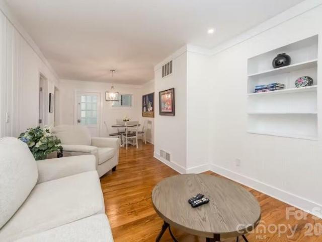 1150 W Blue Ridge Road