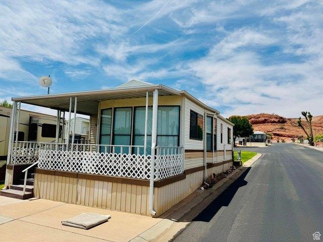 1150 W Red Hills Pkwy Unit 122, Washington, UT 84780