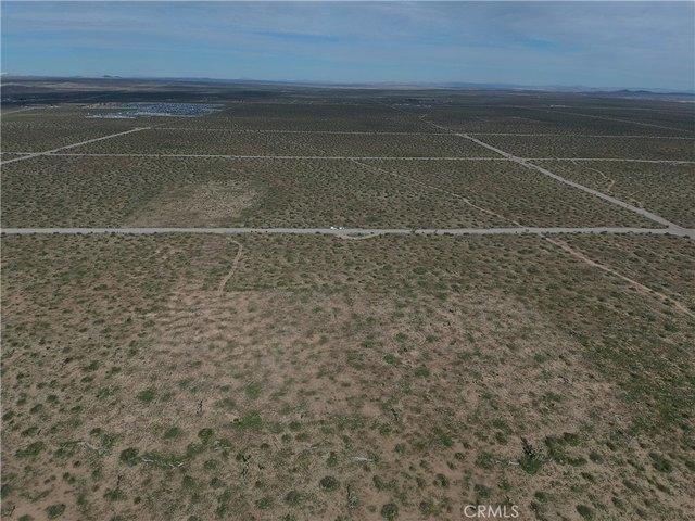 11513 Nichols, Adelanto, CA 92301