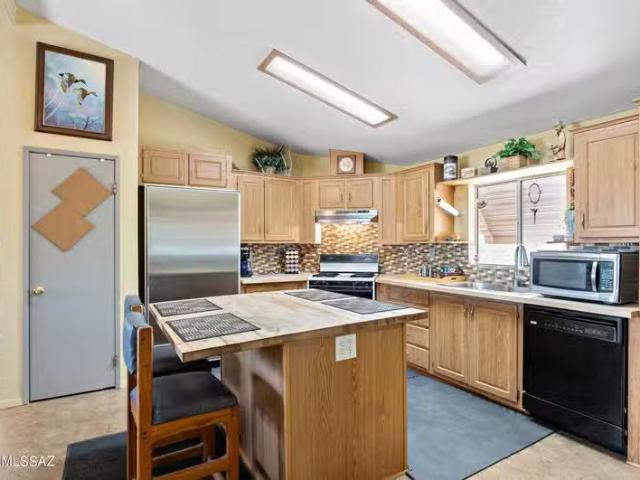 11510 W Green Desert Rd, Tucson, AZ 85743 MLS 22412717