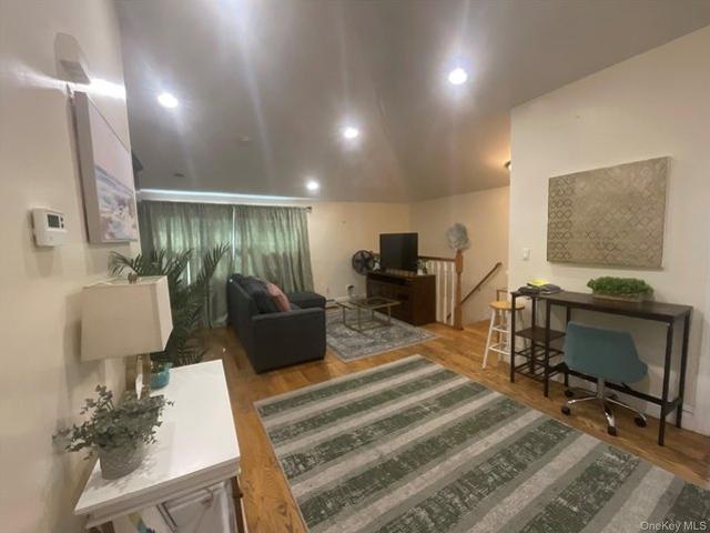 11511 nd St, Jamaica, NY 11434