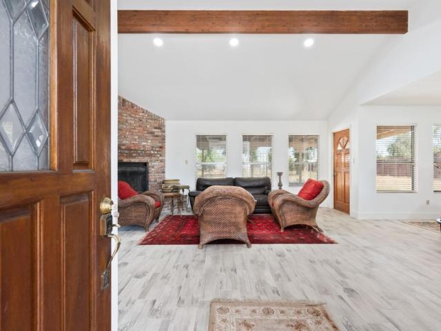 11512 Lindalee Lane