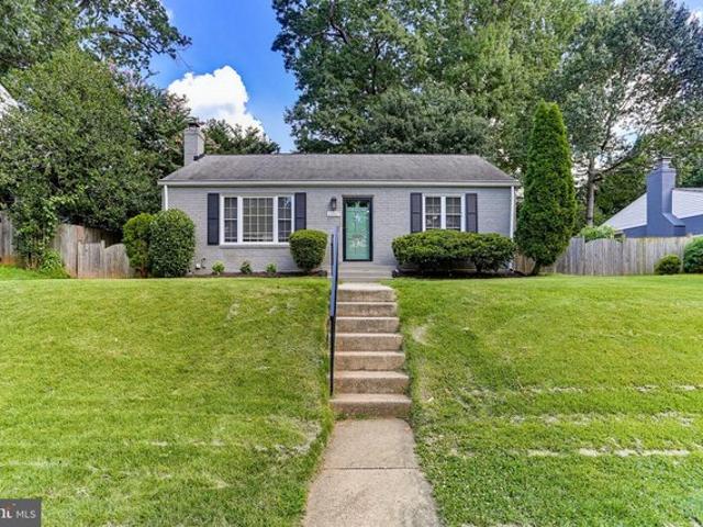 11517 Soward Dr, Silver Spring, MD 20902