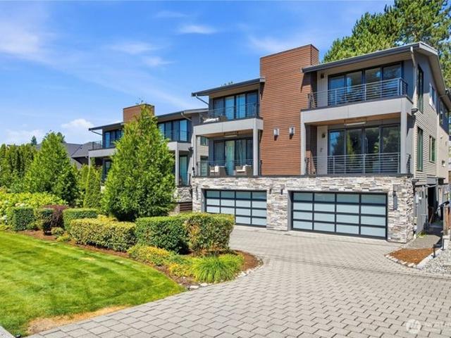 11514 NE 87th St Unit B, Kirkland, WA 98033
