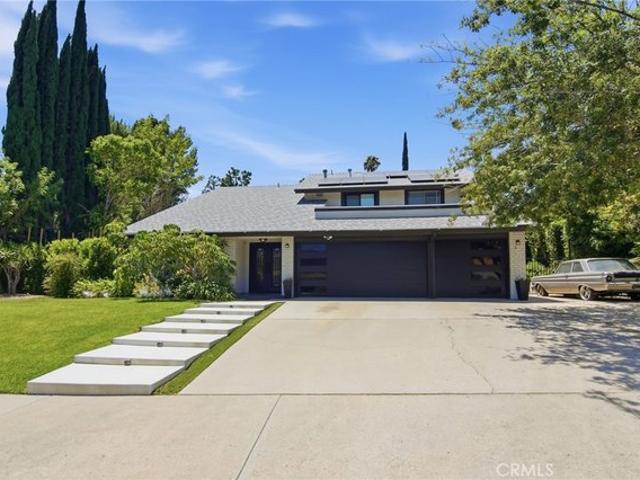 11515 Doral Ave, Los Angeles, CA 91326