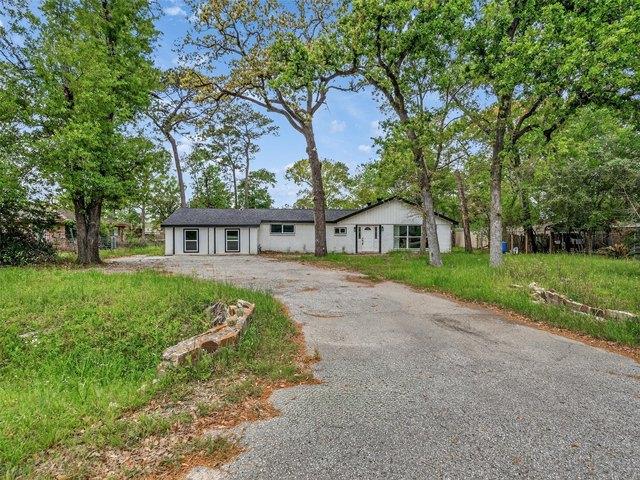 11515 Iberia Dr, Houston, TX 77065