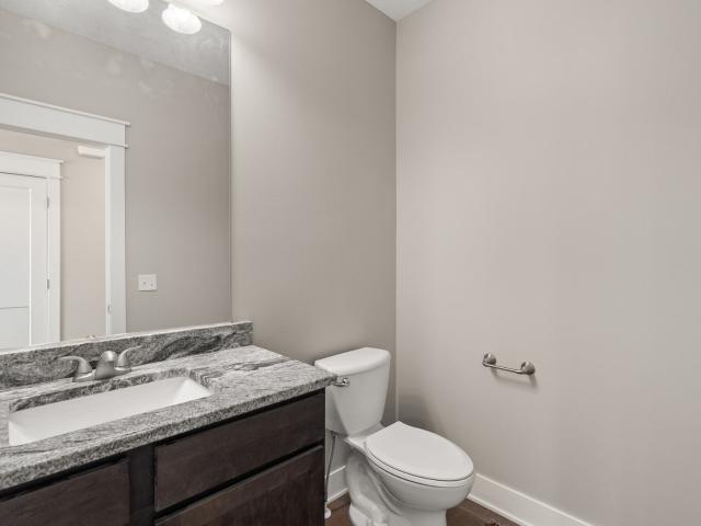 11515 NW 106th Ave, Granger, IA