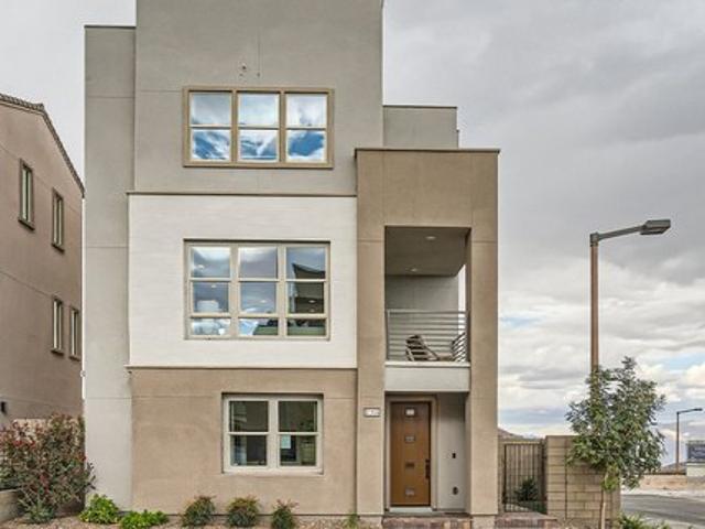 11516 Golden Oriole Ave, Las Vegas, NV 89138