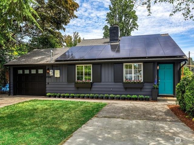 11516 Meridian Ave N, Seattle, WA 98133