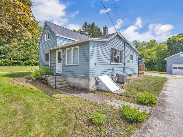 1151 Franklin Dr