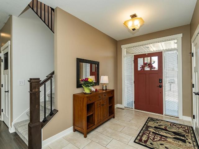 1151 Golfers Court SE