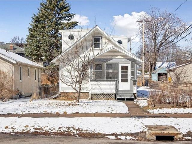 1151 Hamline Ave N, Saint Paul, MN 55108