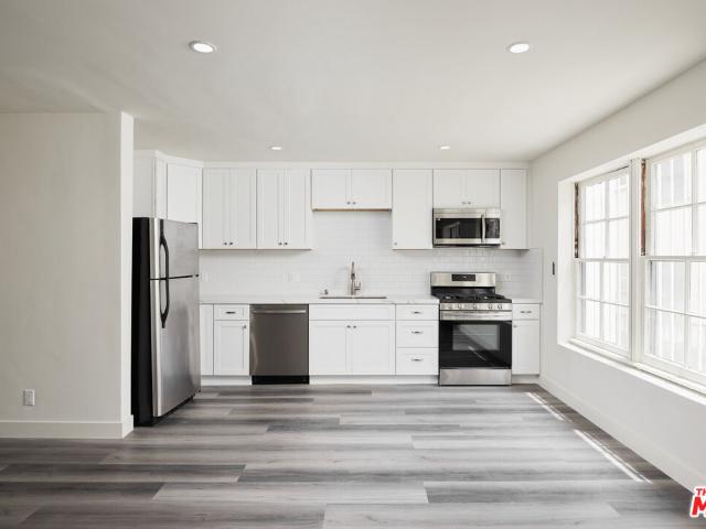1151 Horn Ave, Unit 1, West Hollywood, CA 90069 | MLS #26671 | Compass