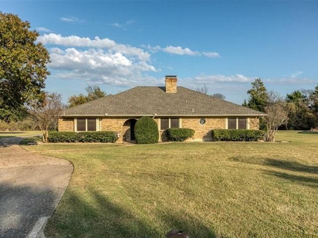 1151 Lynn Way, Waxahachie, TX 75165