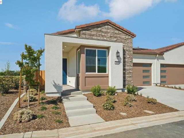 1151 Riverbend Drive