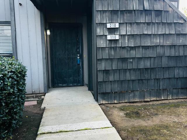 1151 S Chestnut Ave, Unit 110, Fresno, CA 93702 | MLS #643131 | Compass