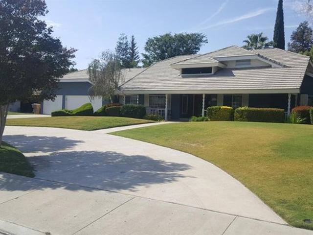 11520 Pinehaven Ave, Bakersfield, CA 93312