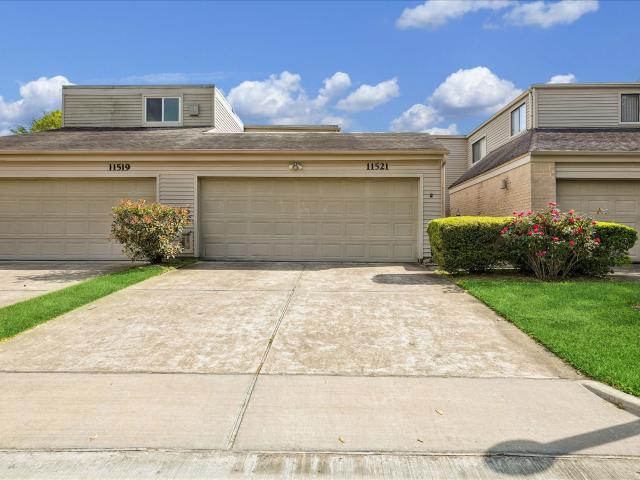 11521 Riverview Dr, Houston, TX 77077 | MLS #14281
