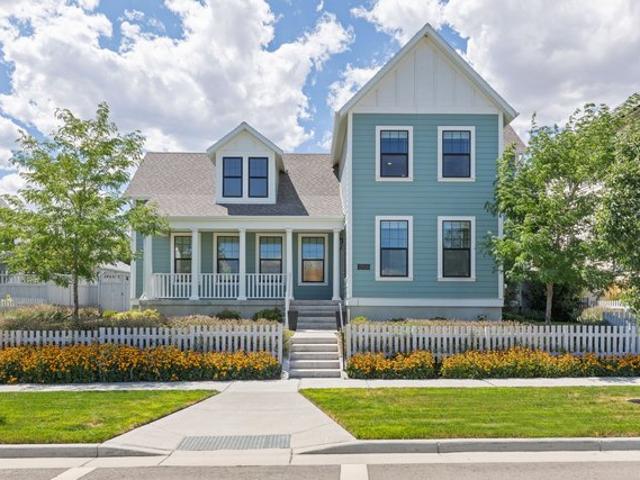 11524 S Silver Pond Dr W, South Jordan, UT 84009