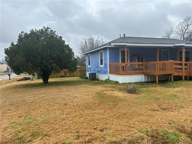 11525 4th St, North Zulch, TX 77872 | MLS #25001 | Compass