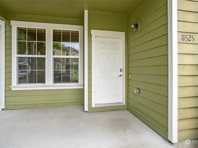 11525 7th Ave Ct E, Tacoma, WA 98445 | Compass