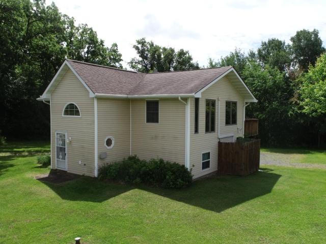 11525 Crosstown Road