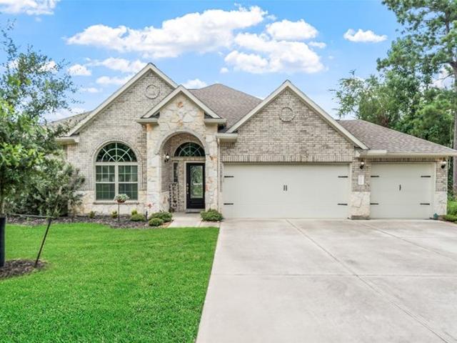 11526 Walden Rd, Montgomery, TX 77356