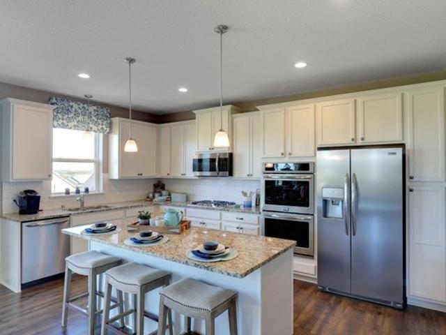 11529 Pineridge Way N, Dayton, MN 55327