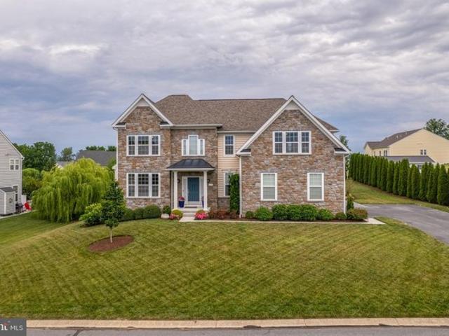 1152 Belmont Way, Chambersburg, PA 17202