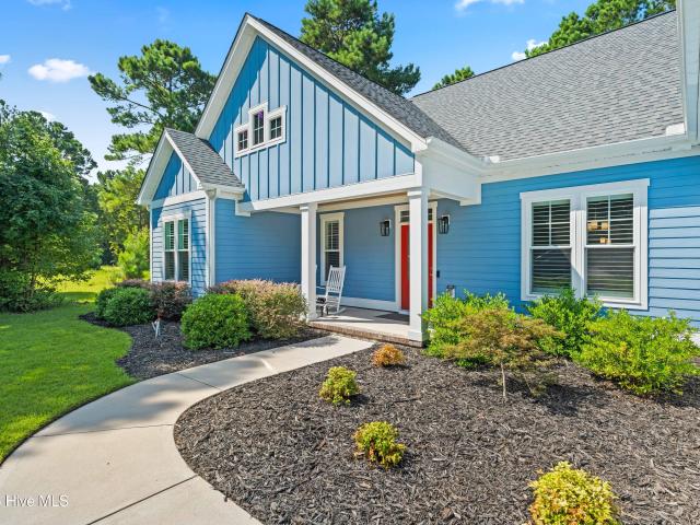 1152 Grandview Drive