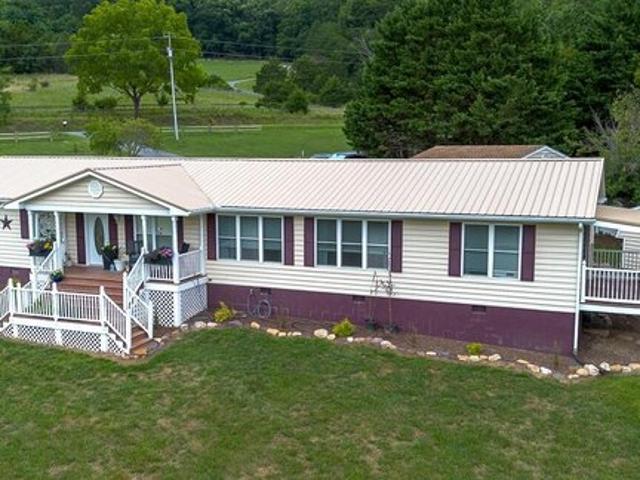 1152 Hayslette Rd, Lexington, VA 24450