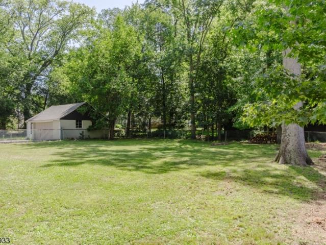 1152 Inwood Pl