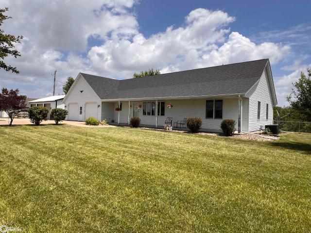 1152 Lake Road