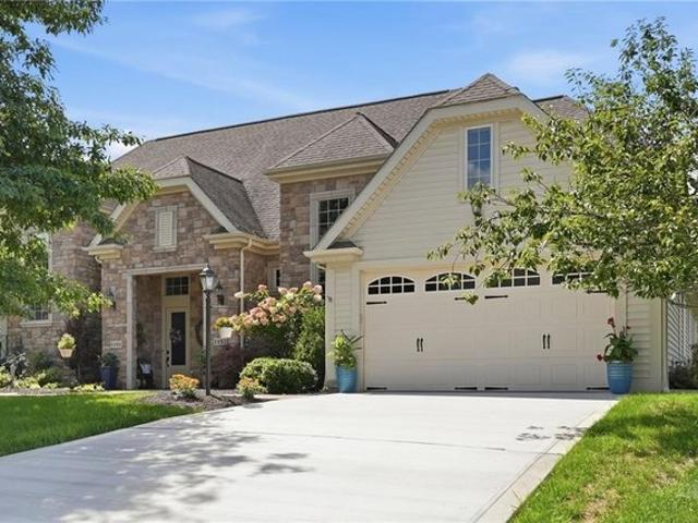 1152 Lilly Vue Ct, Mars, PA 16046