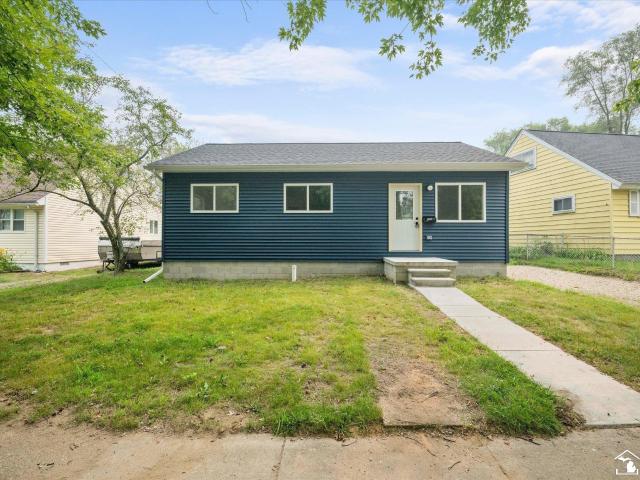 1152 Rambling Road