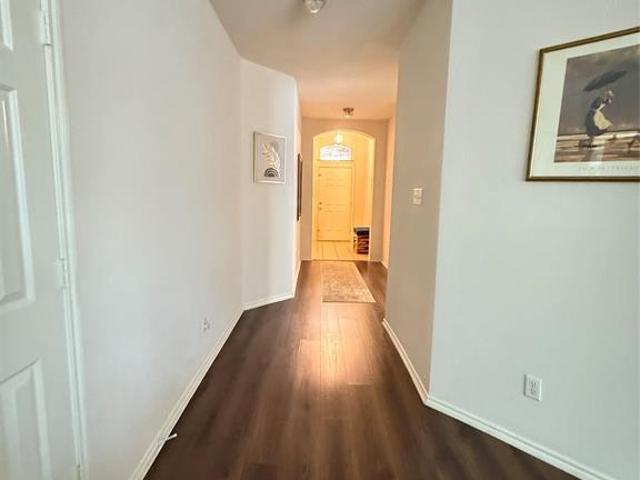 1152 Sunderland Lane