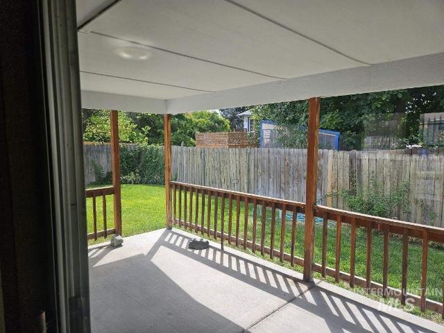 1152 Sweetwood Cir