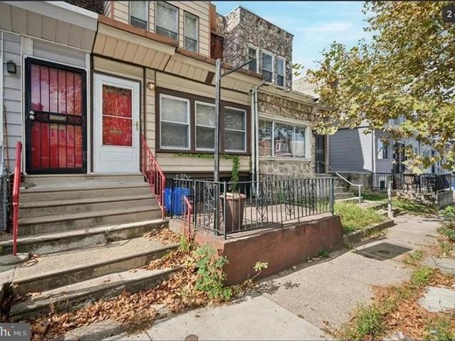 1152 S 53rd St, Philadelphia, PA 19143